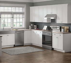 Diamond At Lowe s Cabinets Kitchen Cabinetry